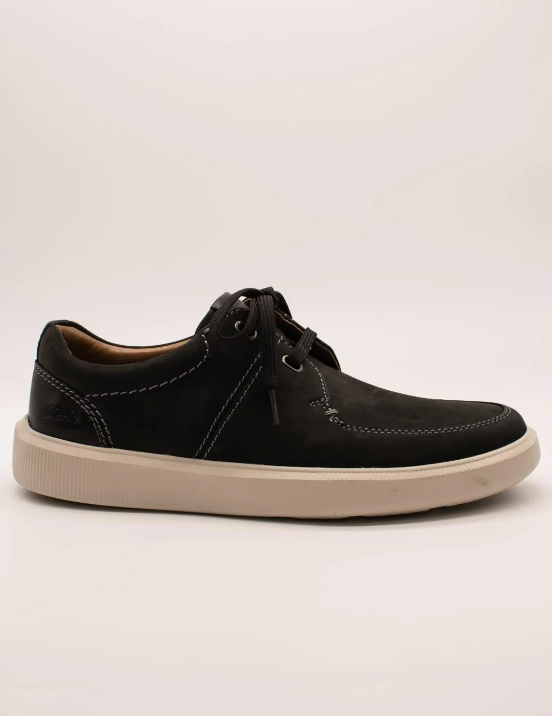 Zapato Clarks Cambro Lace Black Nubuck de hombre. | Miravia