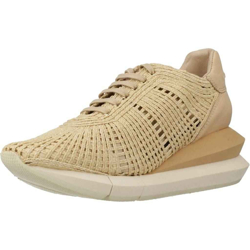 Paloma Barcelo Modelo Rochelle Color Beis | Miravia