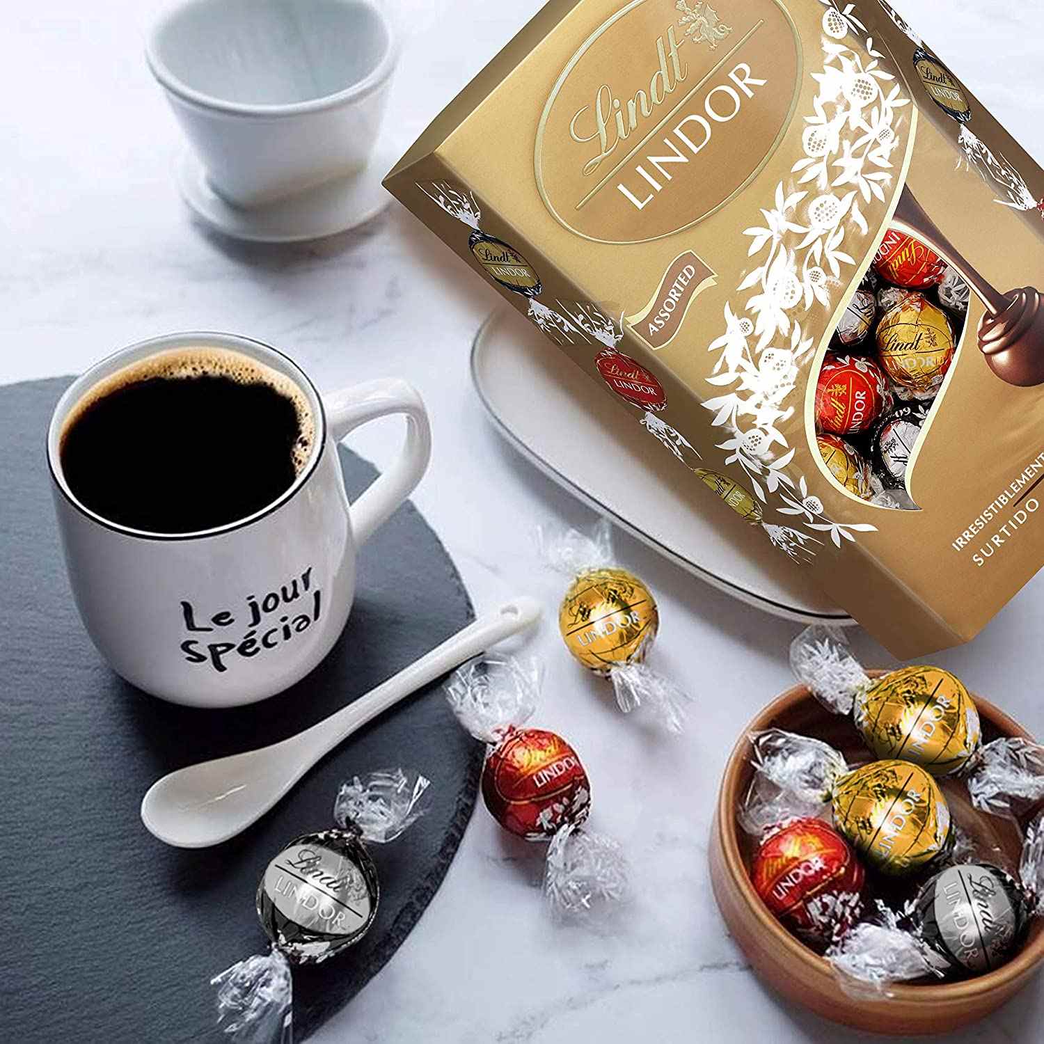 Lindt, Lindor Bombones Lindt Packs de 2 o de 4 Unidades - Rojo Cornet ...